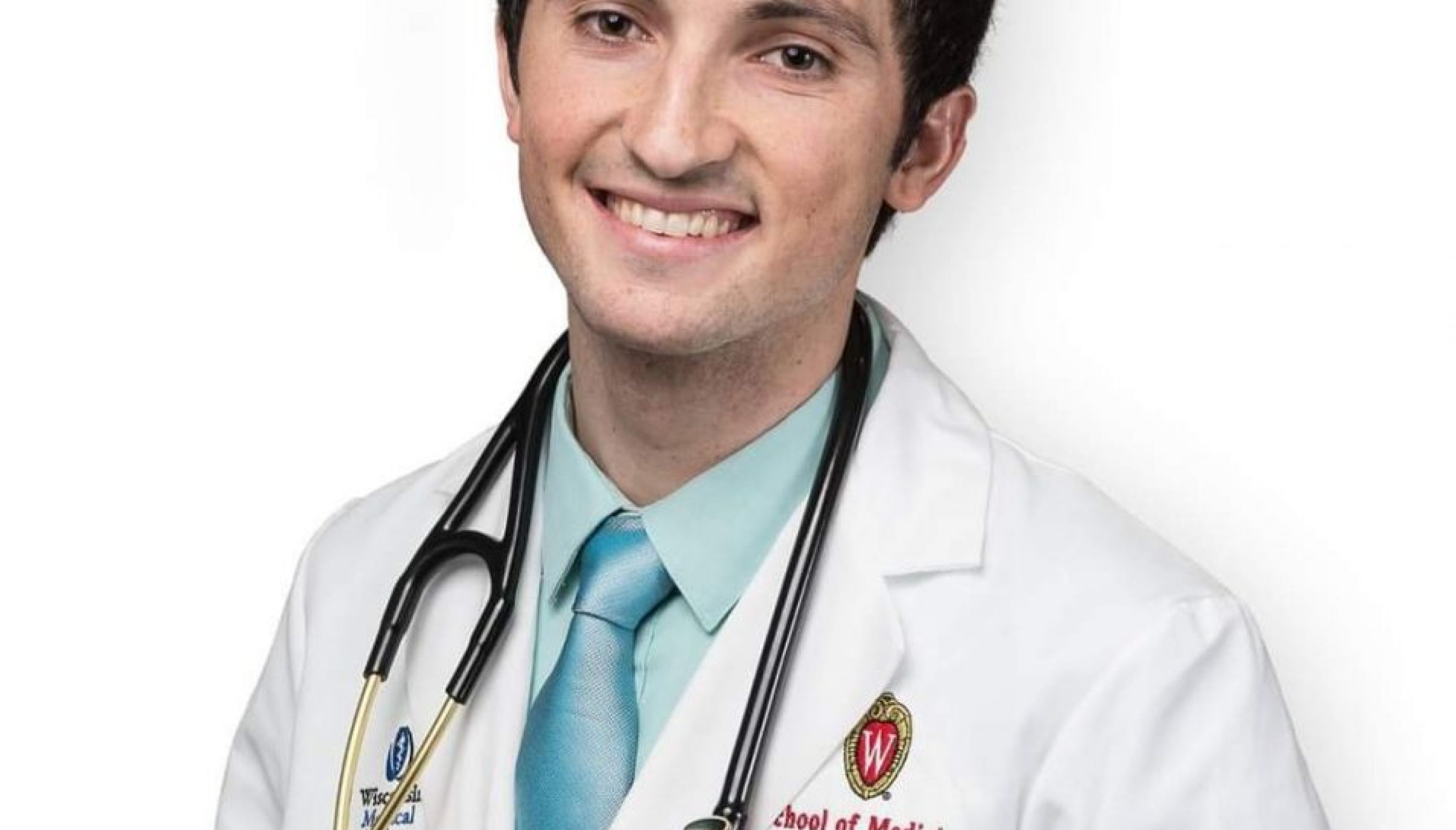 Jeta e doktorit shqiptar në SHBA mes mjekësisë, muzikës dhe humorit ...